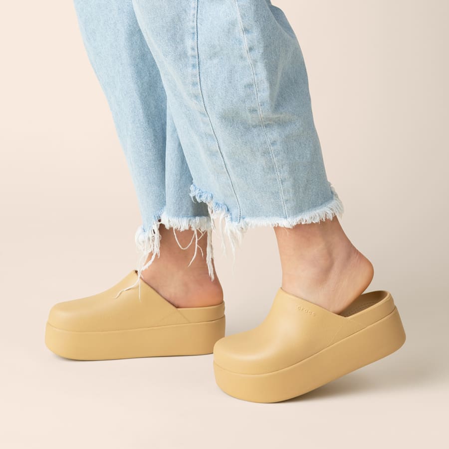 Dylan Platform Clog - Crocs