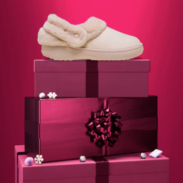 Mens Slippers | House Slippers | Crocs UK Official Site