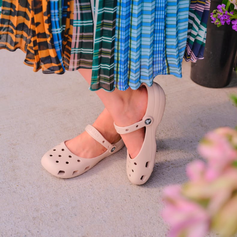 Shoes, Clogs & Sandals | Free Shipping | Crocs™ Singapore