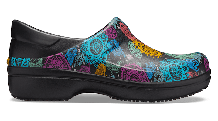 Crocs Pfd Women's Neria Pro Ii Graphic Clog In Black/multi Floral ...