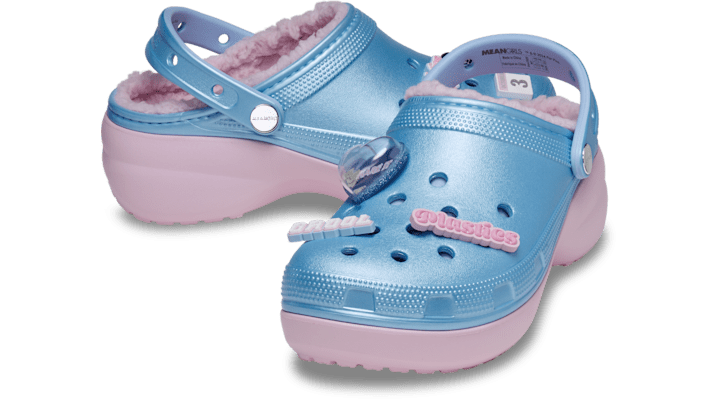 Crocs | Women | Mean Classic Platform | Clogs | Multi